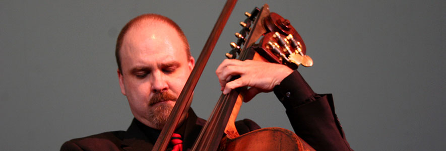 Left Hand Flexibility for Bassists – No Treble