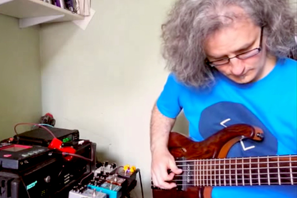 Steve Lawson: Solo Bass Performance of REM’s “Orange Crush” – No Treble