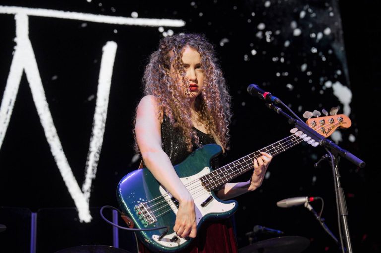Tal Wilkenfeld Embarks on Fall Tour – No Treble