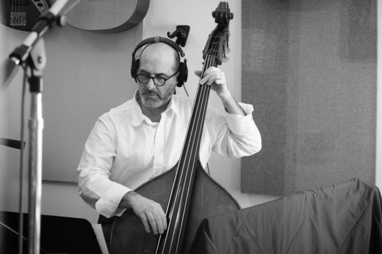 Bass Players To Know: David Piltch – No Treble