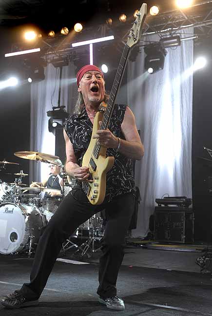 Whoosh!: An Interview with Roger Glover – No Treble