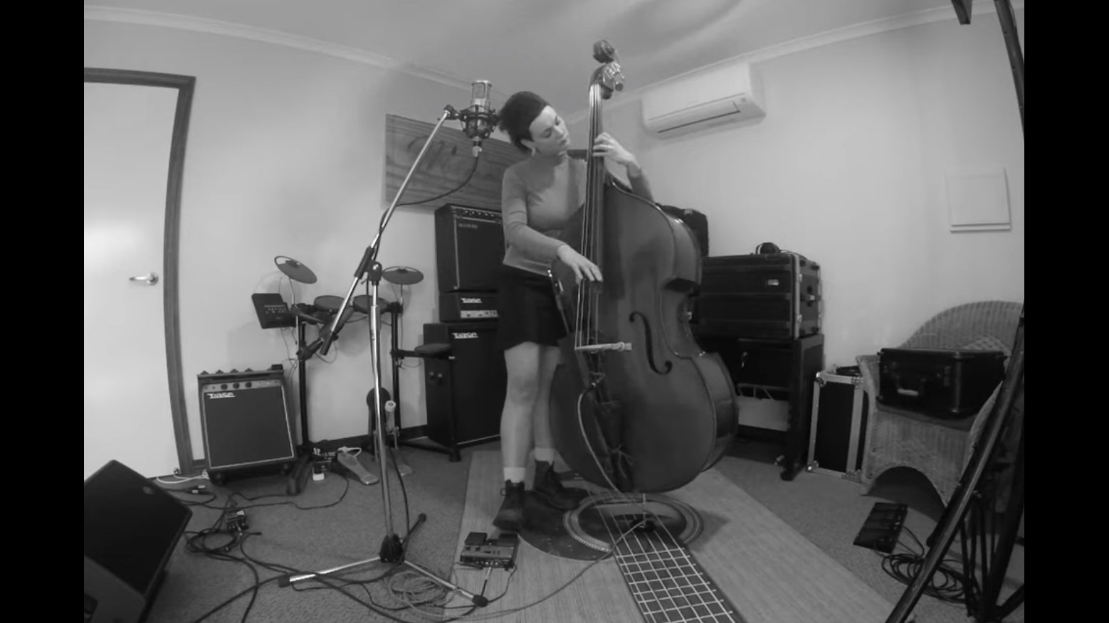 Kate Gillespie: Eucalyptus – No Treble