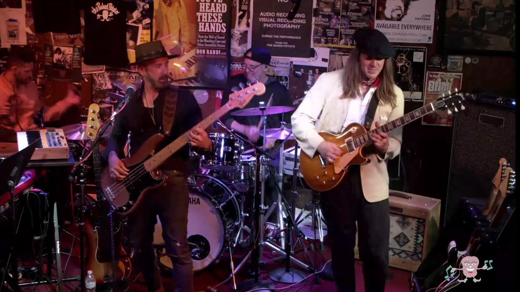 Derek Frank: Onward (Live at the Baked Potato) – No Treble