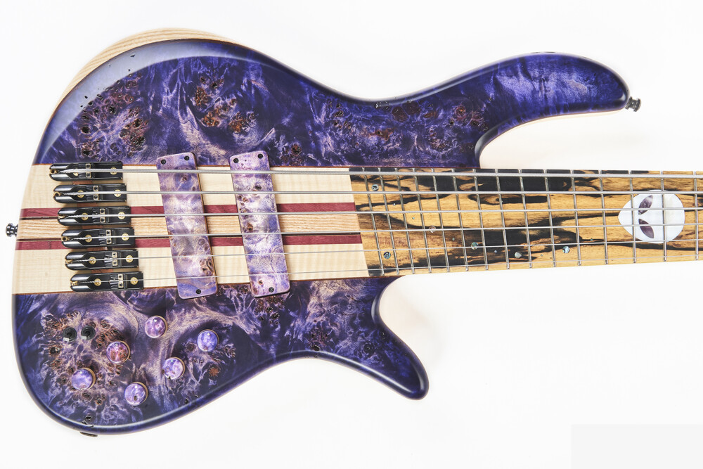 Bass of the Week: Capurso Guitars Sniper Deluxe Six-String Bass – No Treble