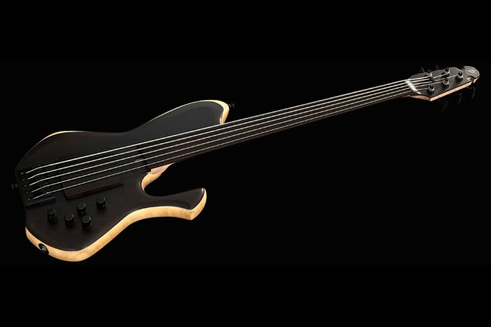 Bass Artisan: An Interview with Pete Skjold – No Treble