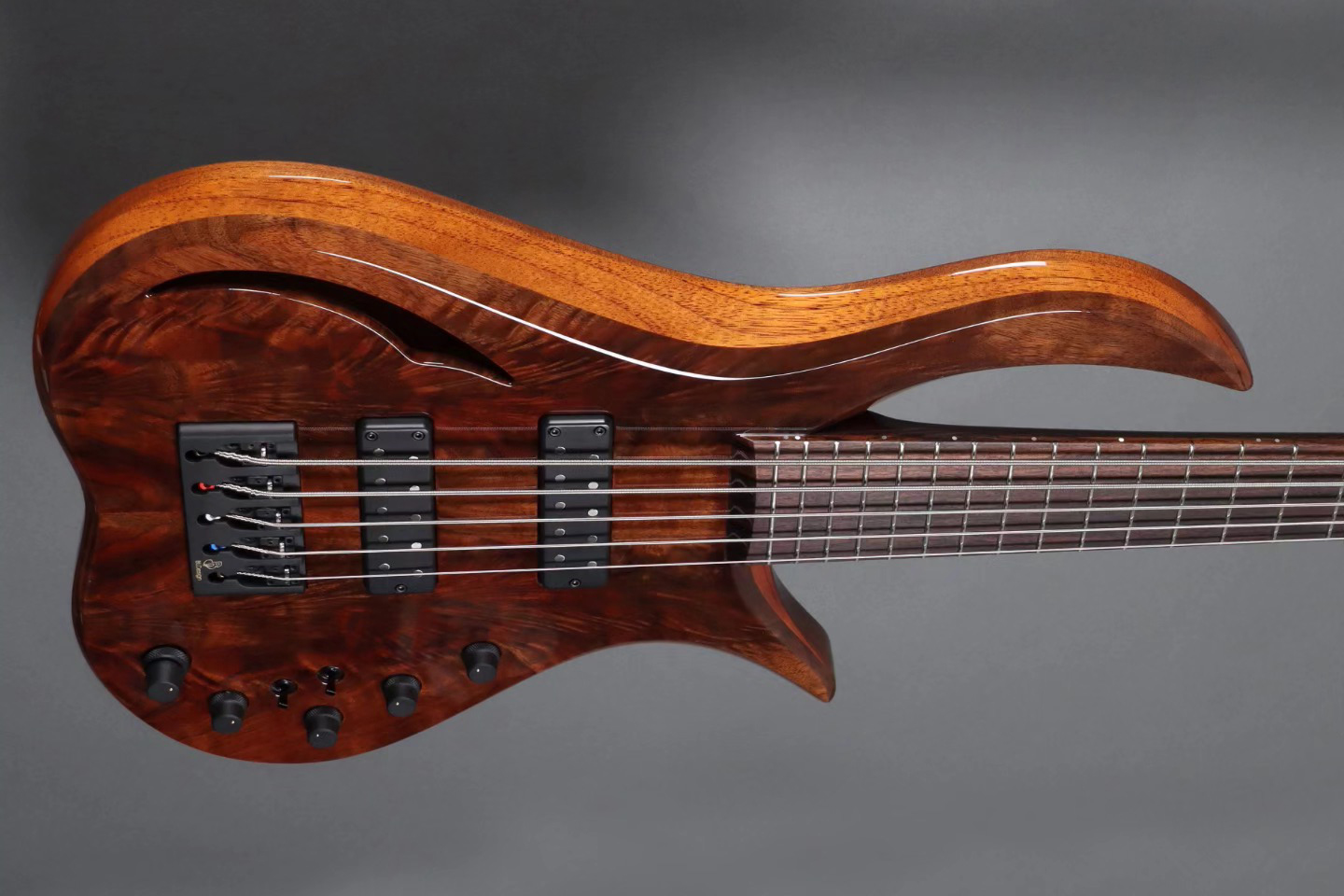 Bass of the Week: BL Design Caracal 5 – No Treble