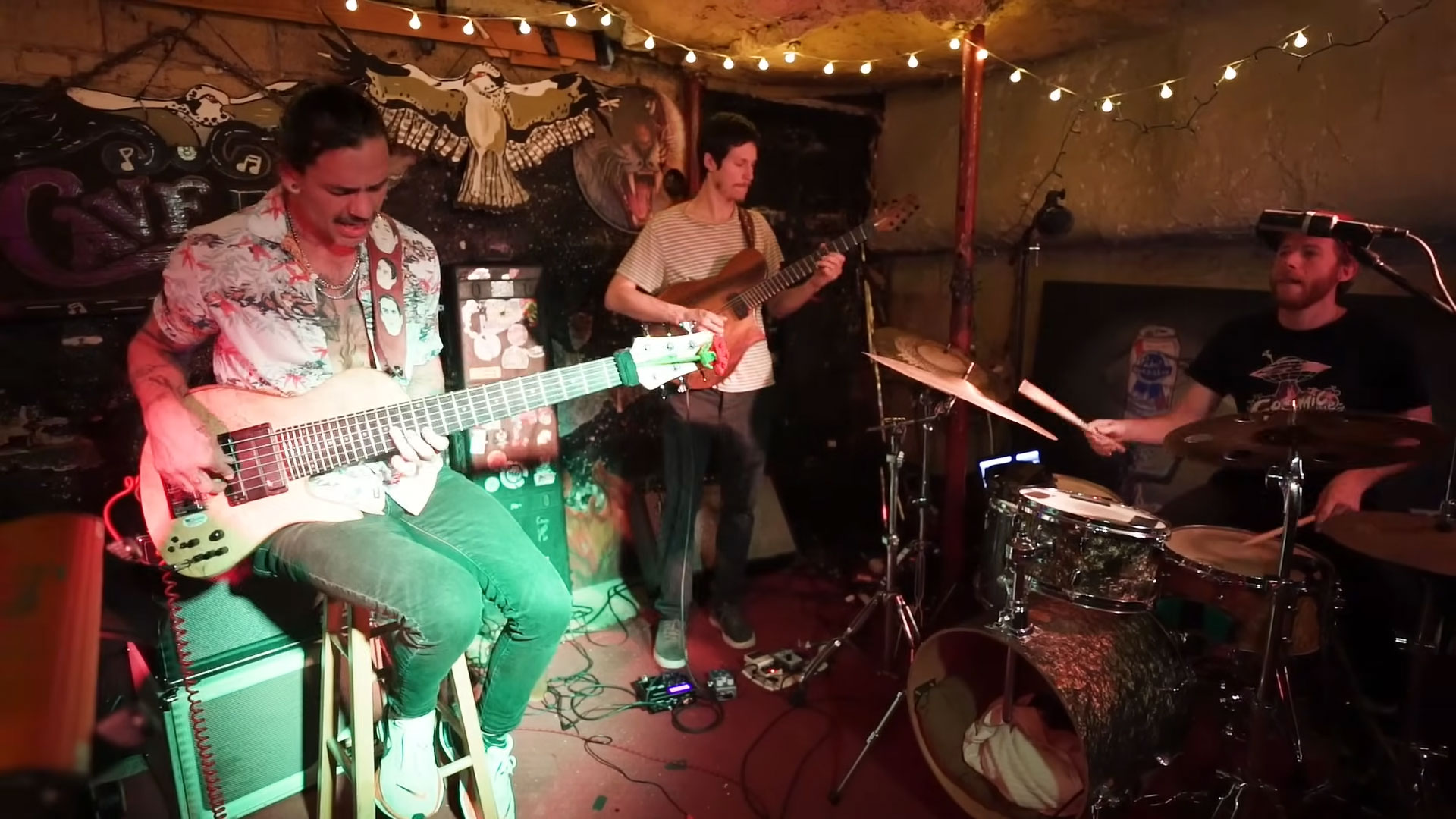 Felix Pastorius: Jazz Night at The Cave Live Performance – No Treble