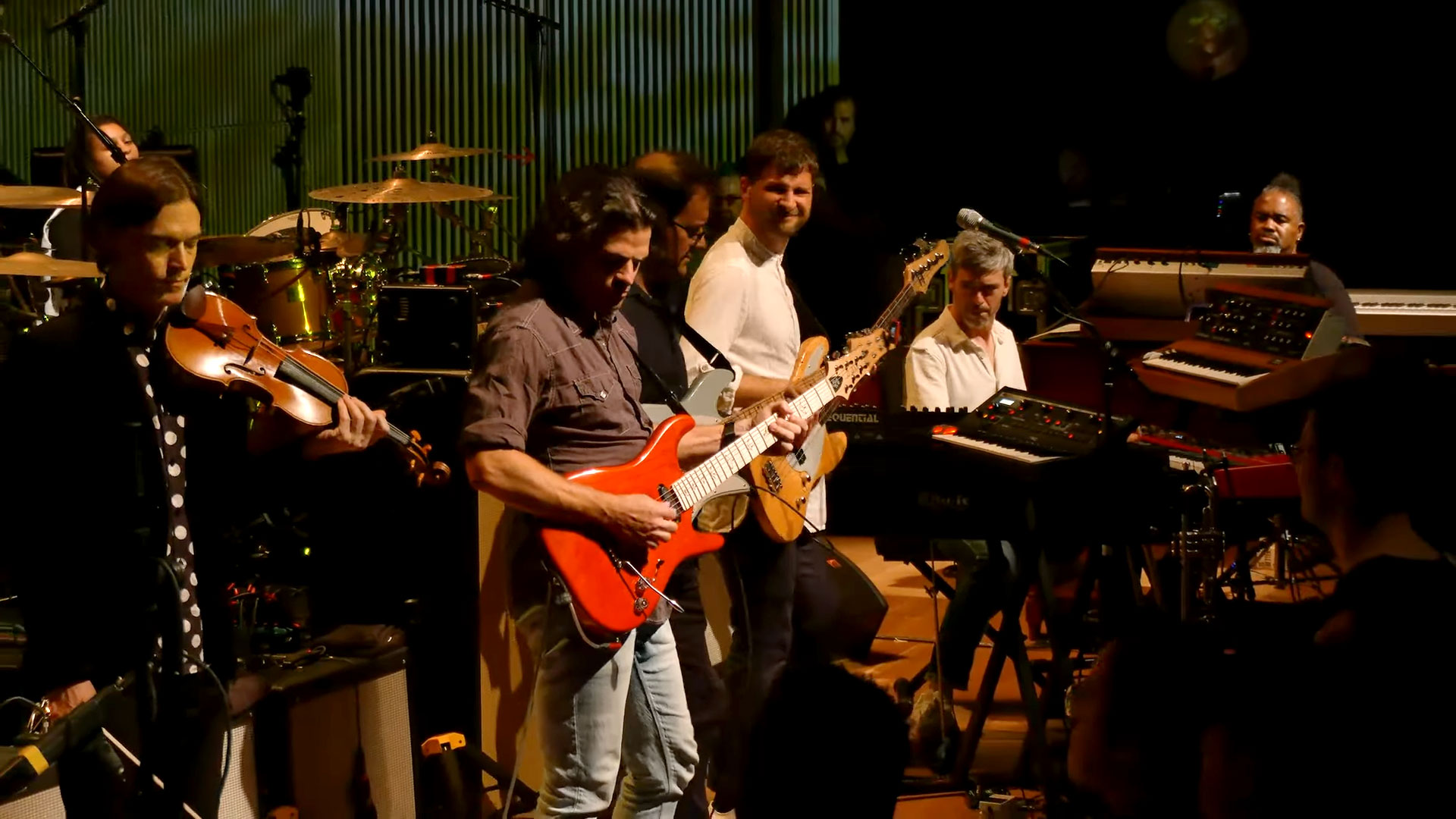 Snarky Puppy: “Pineapple” (SFJAZZ 2024-25) Performance – No Treble