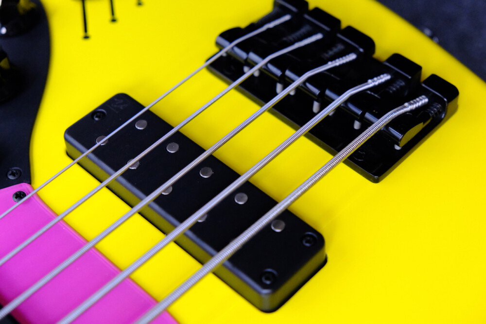 Bass of the Week: Inside the “SUPERFRO” – A MonoNeon-Inspired Custom ...