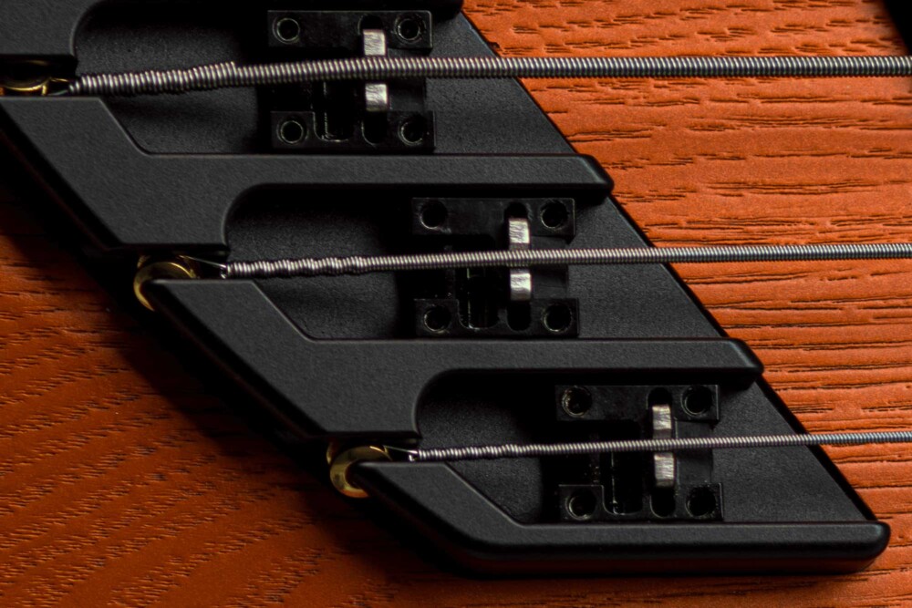 Mayones ORI Bass Debuts at NAMM 2025: Multi-Scale Innovation with ...