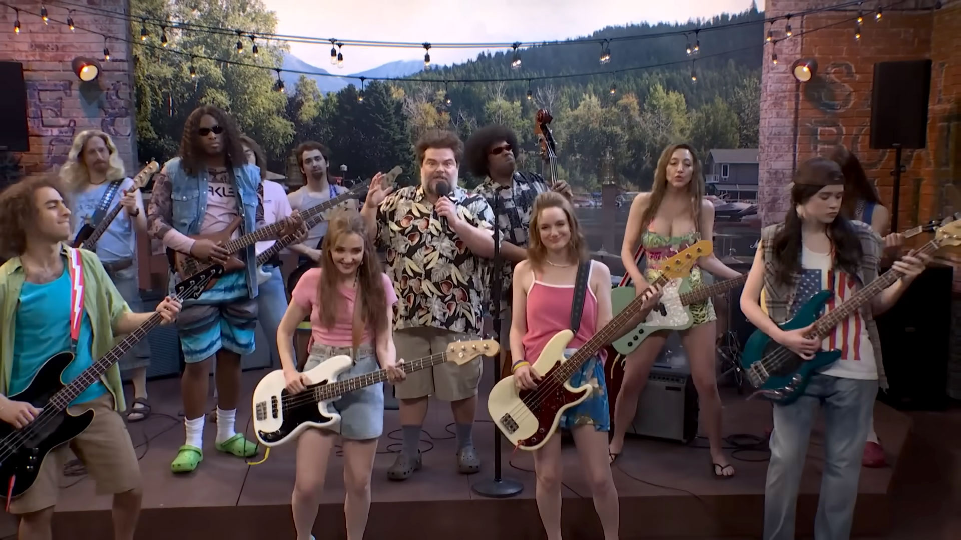 Everyone Played Bass. Chaos Ensued: SNL’s Hilarious “Bass Lake Jam ...