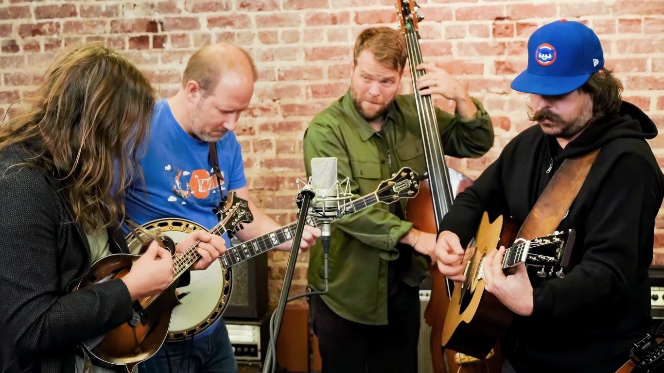 Watch Greensky Bluegrass Turn “Money for Nothing” into a Bluegrass ...