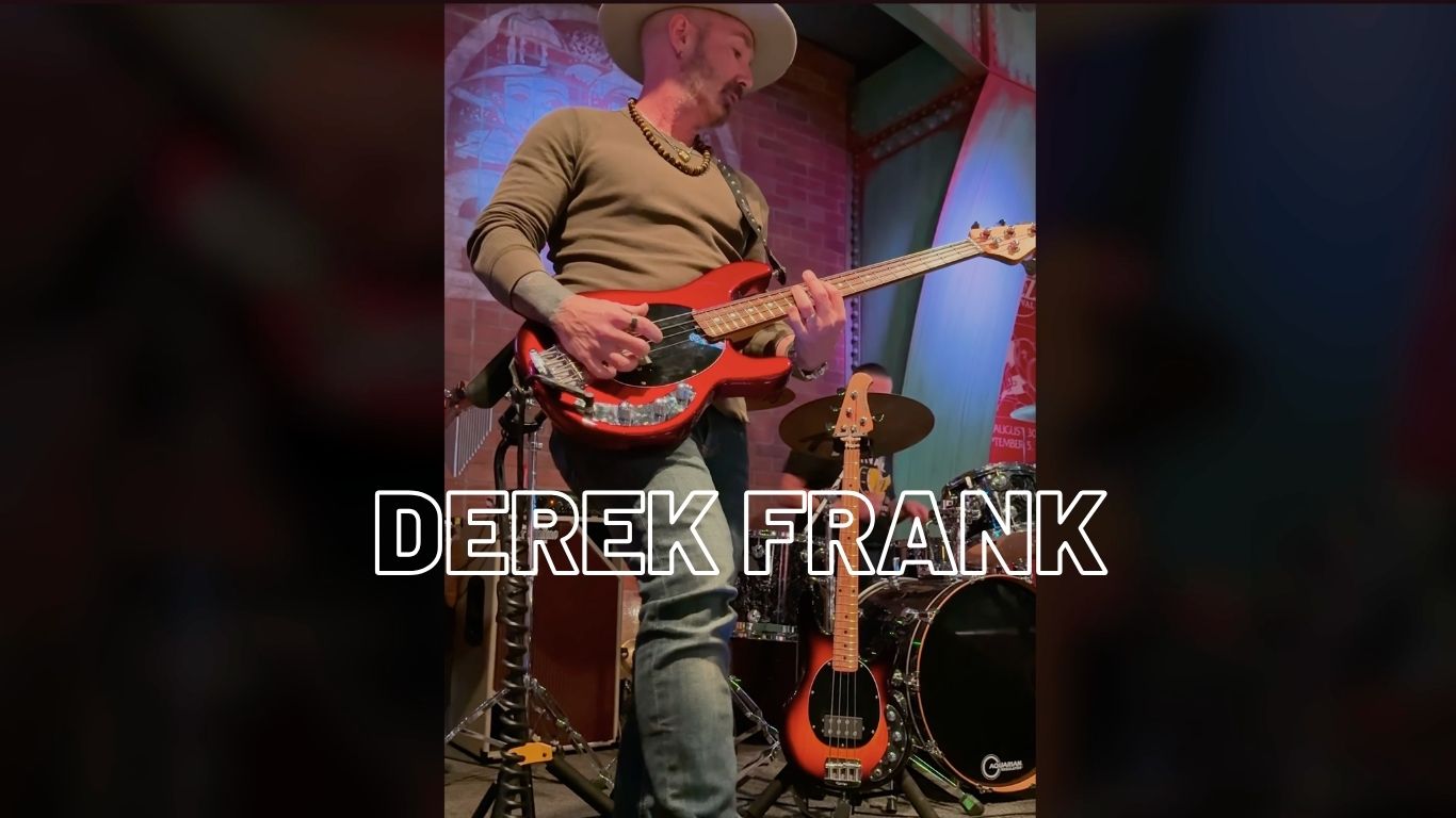 Chicago Soundcheck: Derek Frank Warms Up with a Wah-Driven Bass Line ...