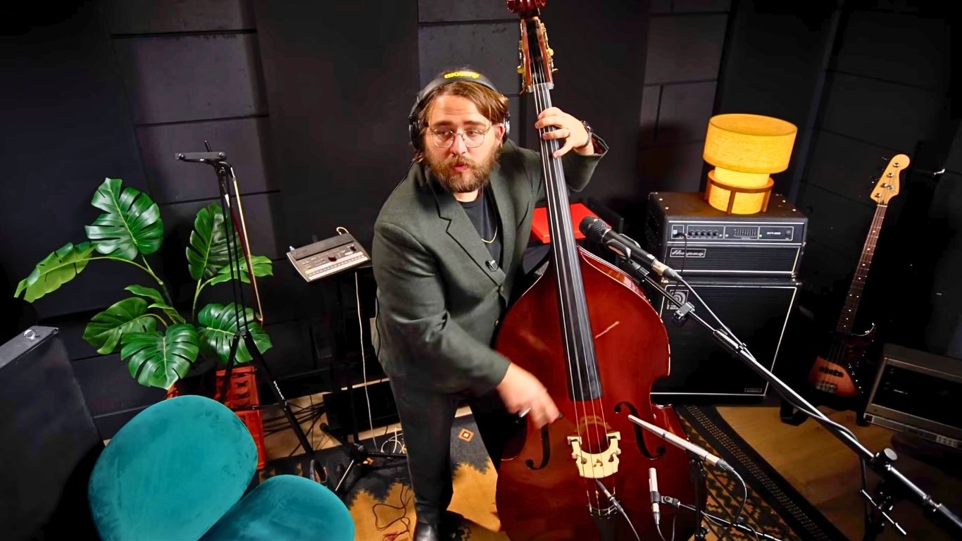 What Happens When Jazz Players Cover Pearl Jam With No Plan? – No Treble
