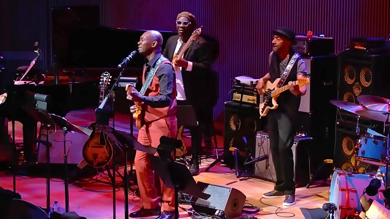 Marcus Miller, Richard Bona, and Isaiah Sharkey Deliver a Killer Take ...